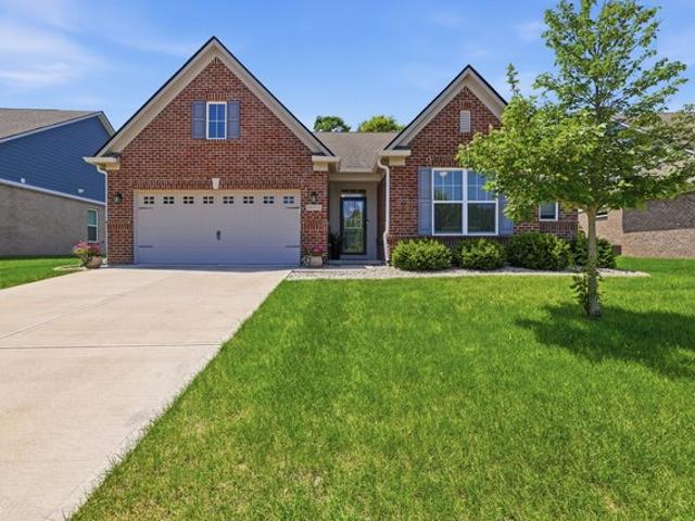 16333 Sedalia Dr, Fishers, IN 46040