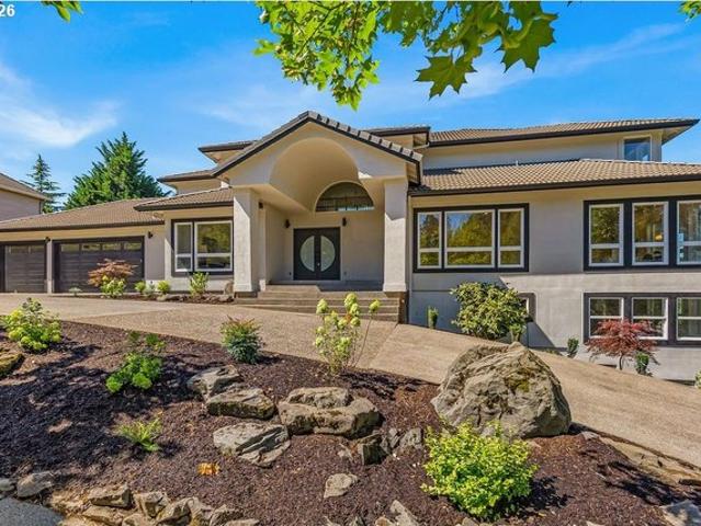 16333 SW Timberland Dr, Beaverton, OR 97007