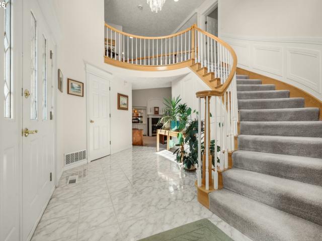 16331 sw hoops ct