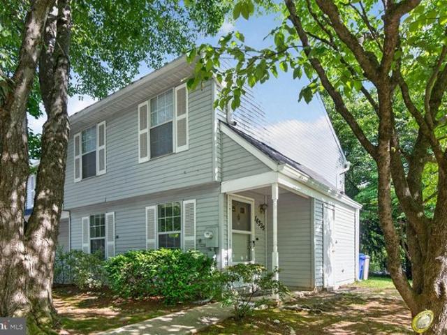 16335 Pewter Ln, Bowie, MD 20716
