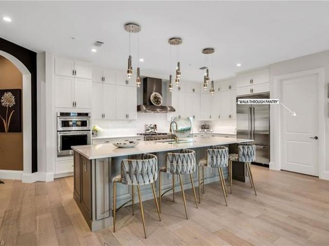 16336 Corsica Way Unit 201, Naples, FL 34110