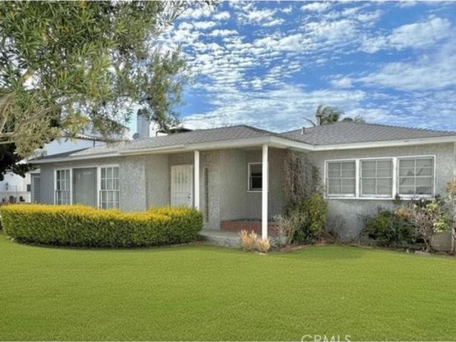 1633 Artesia Blvd, Manhattan Beach, CA 90266