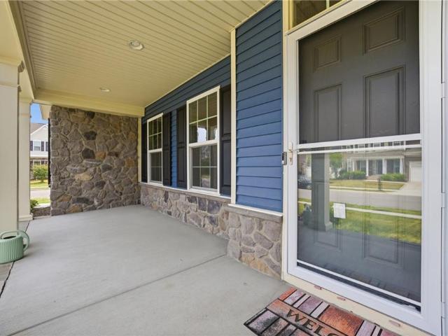 1633 Banff CT