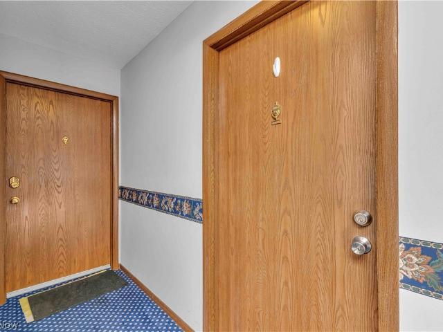 1633 Cedarwood Drive 320