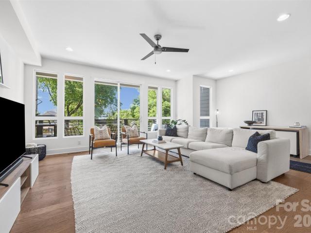 1633 Duckworth Ave, Charlotte, NC 28208 | MLS #4375 | Compass