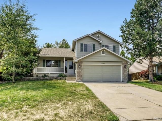 1633 Deerwood Dr, Longmont, CO 80504