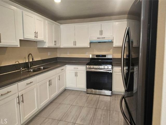 1633 E 85th Street