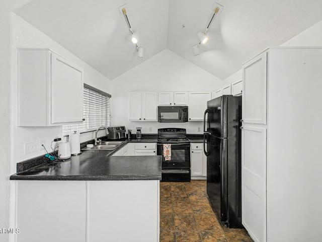 1633 E Lakeside Dr, Unit 58, Gilbert, AZ 85234 | MLS #7010 | Compass