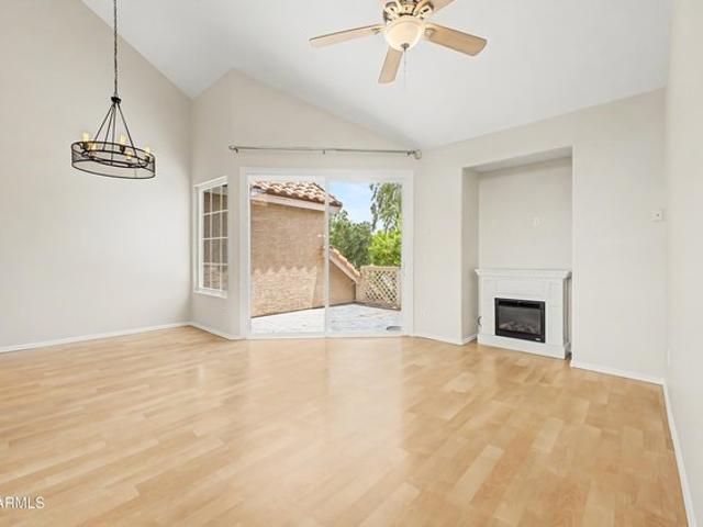 1633 E Lakeside Dr Unit 135, Gilbert, AZ 85234