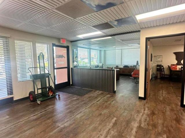 1633 Erringer Road 100
