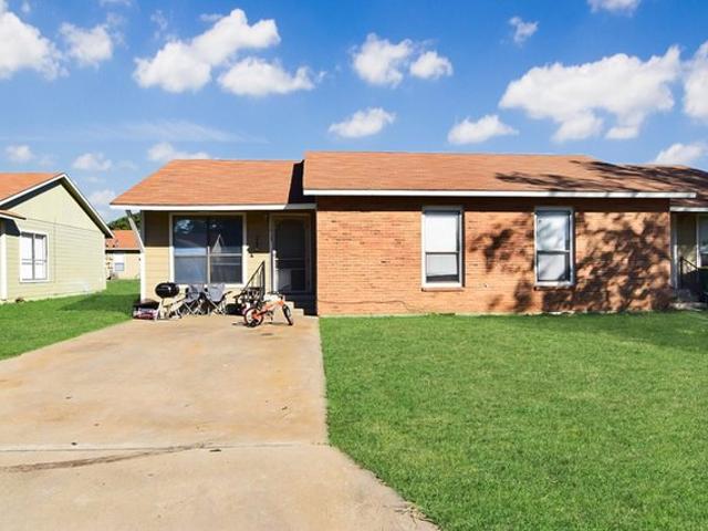 1633 Kelly Dr, Belton, TX 76513