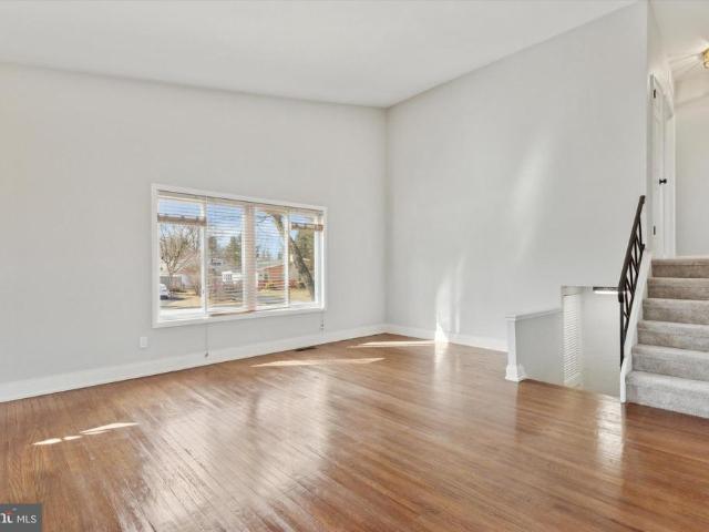 1633 Pulaski Drive