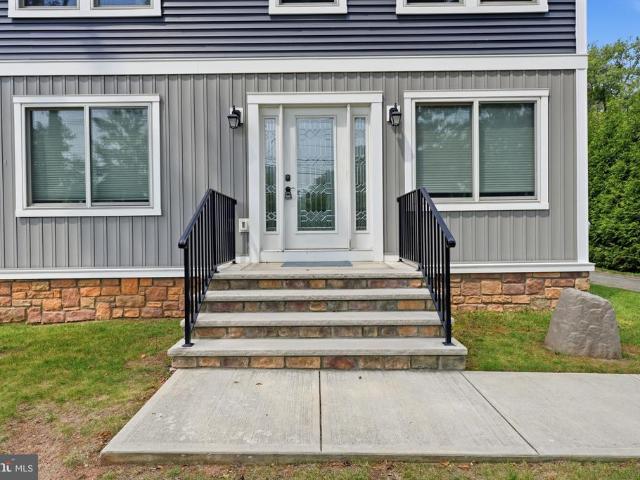 1633 Reed Road