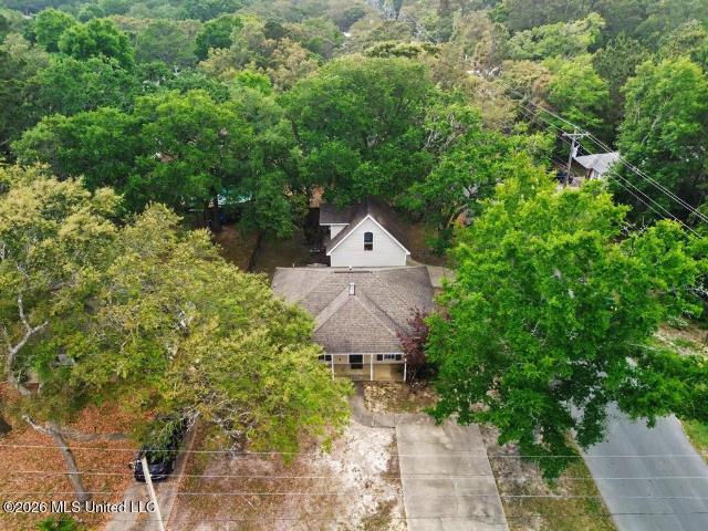 1633 S 9th Street