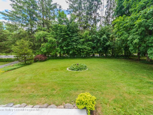 1633 Salt Point Turnpike