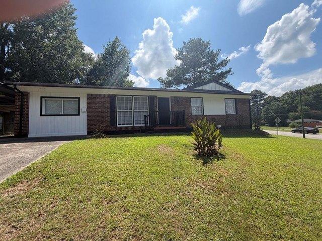 1633 Slate Rd, Conley, GA 30288