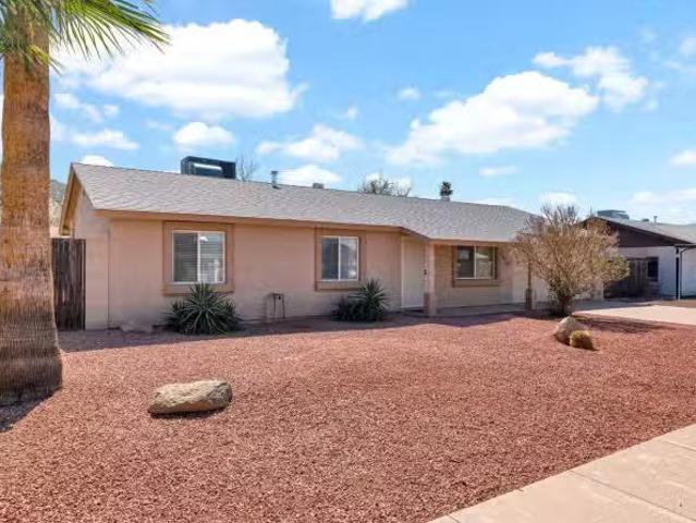 1633 W Andorra Dr, Phoenix, AZ 85029 MLS 6833746