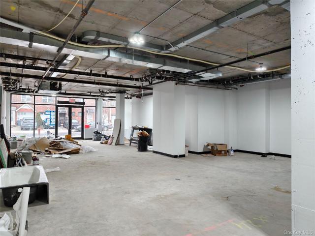 163 0 nd Avenue 1A&1B