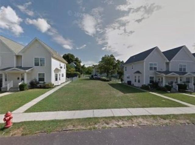 163 10th St, Buffalo, NY 14201