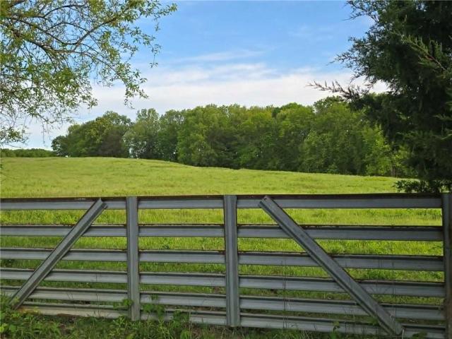 163.5 +/ Acres N Highway