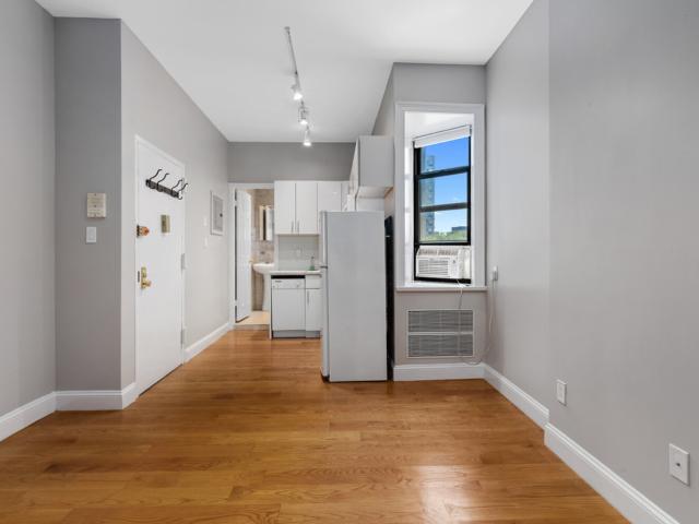 163 Chrystie Street, New York, NY
