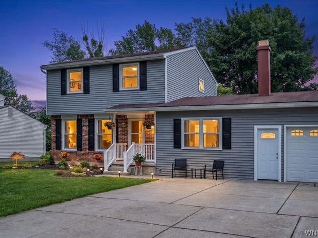 163 Altair Dr, Getzville, NY 14068