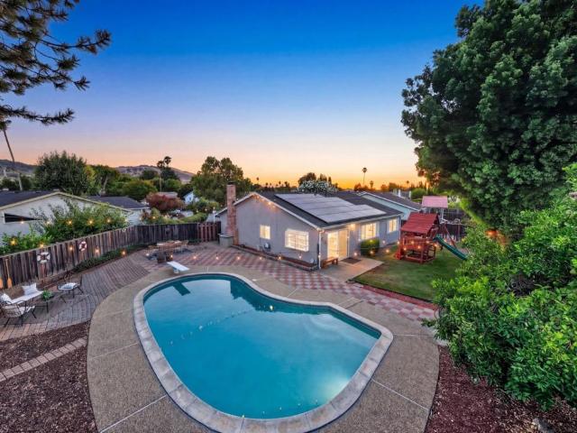163 Burning Tree Drive