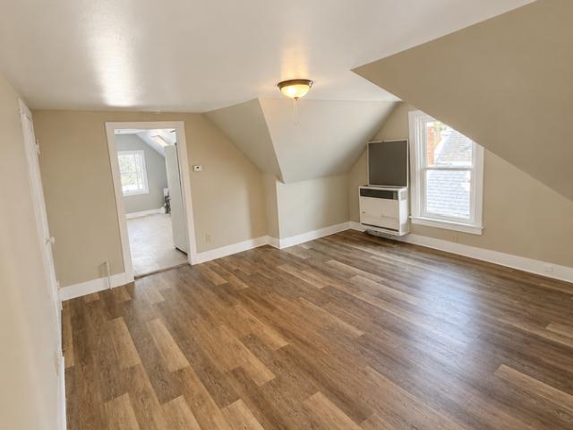 163 Gorton St, 2 beds, 1 full bath