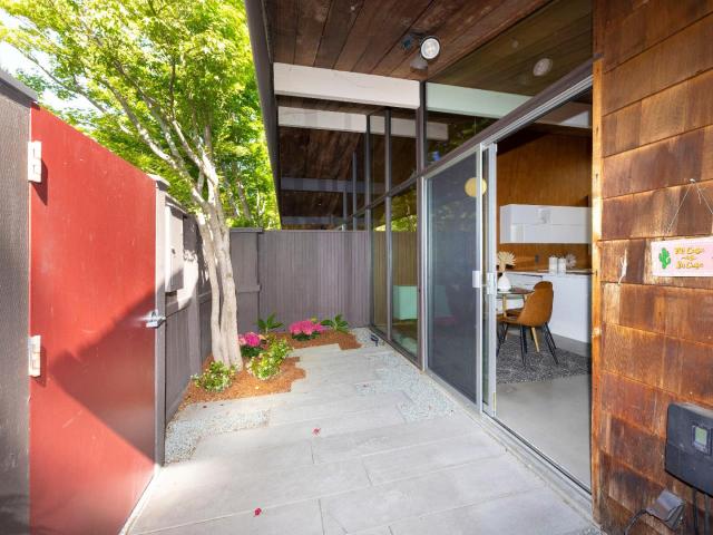 163 Greenmeadow Way