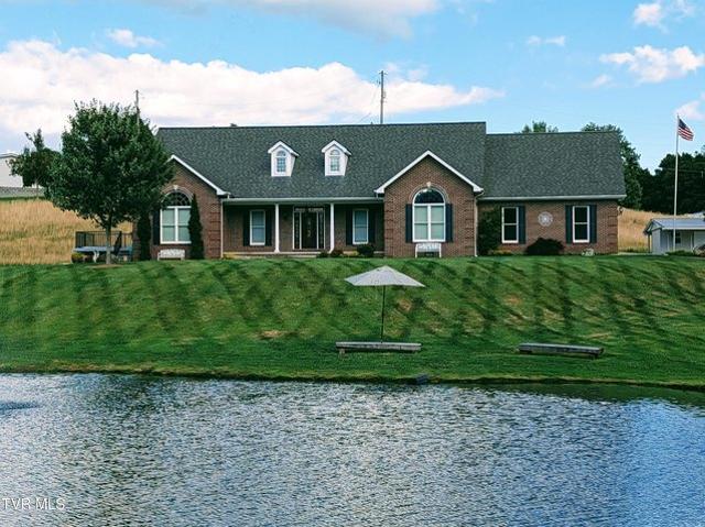 163 Dixie Rd, Clintwood, VA 24228