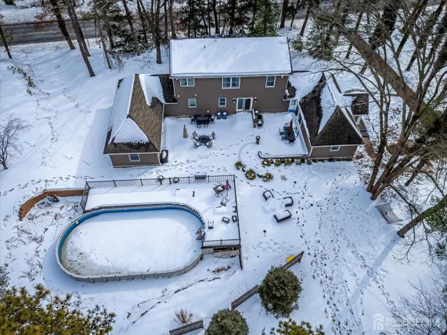 163 Dutch Rd, East Brunswick, NJ