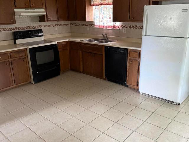 163 Kimberly Ct