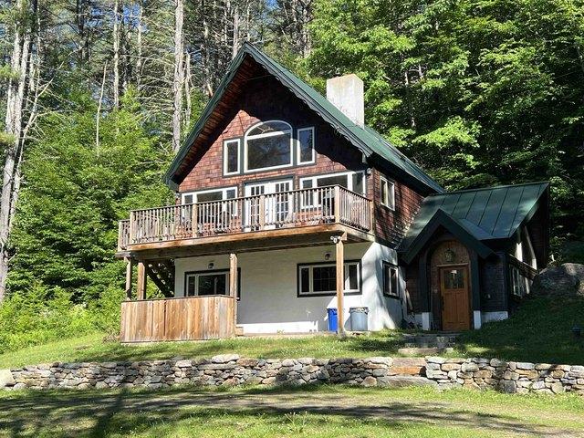 163 Howe Farm Rd, Jamaica, VT 05343
