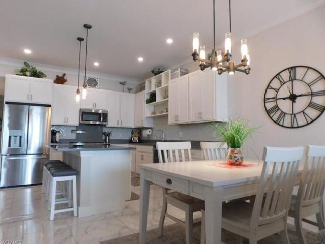 163 Indies Dr E #103, Naples, FL 34114