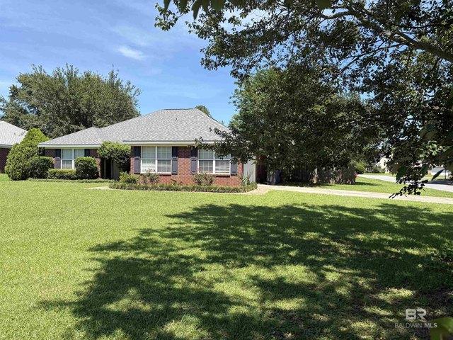 163 Oakwood Ave, Fairhope, AL 36532