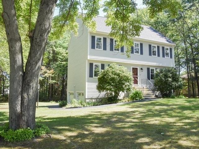 163 Old Ferry Dr, Methuen, MA 01844