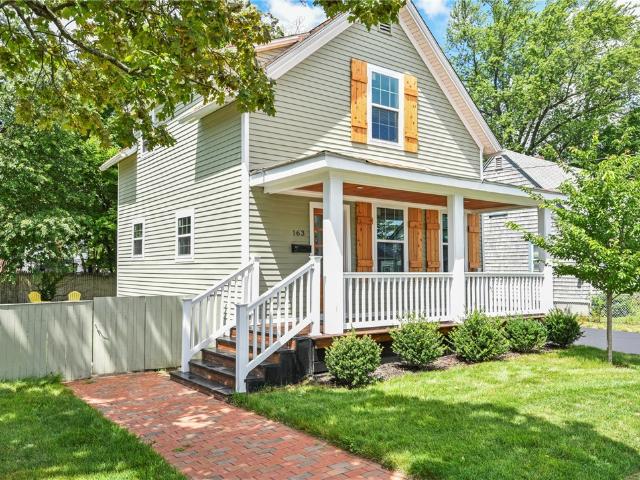 163 Manolla Avenue