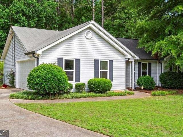 163 Nicki Ct, Hampton, GA 30228