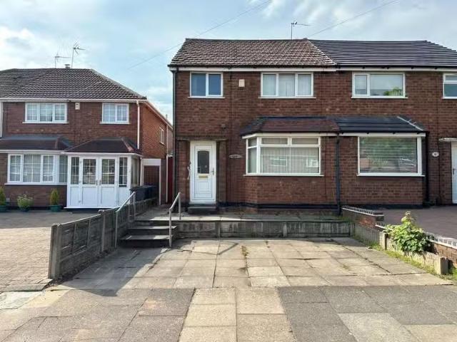 163 Southgate Road, Great Barr. 3 bed semi detached house for.
