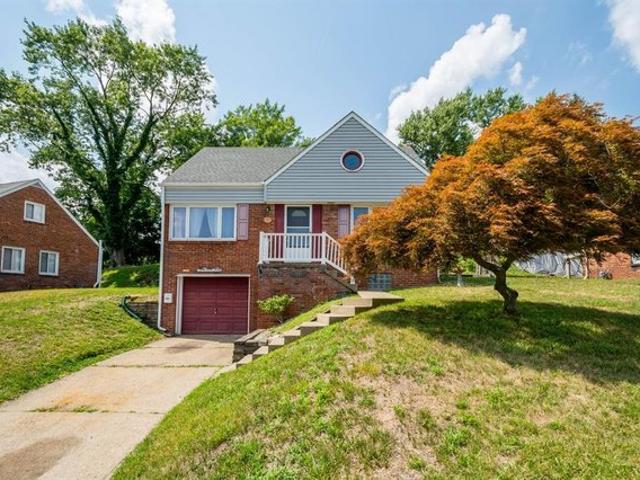 163 Senate Dr, Pittsburgh, PA 15236