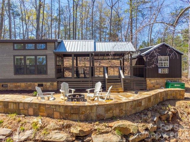 163 Simplicity Woods Dr, Franklin, NC 28734