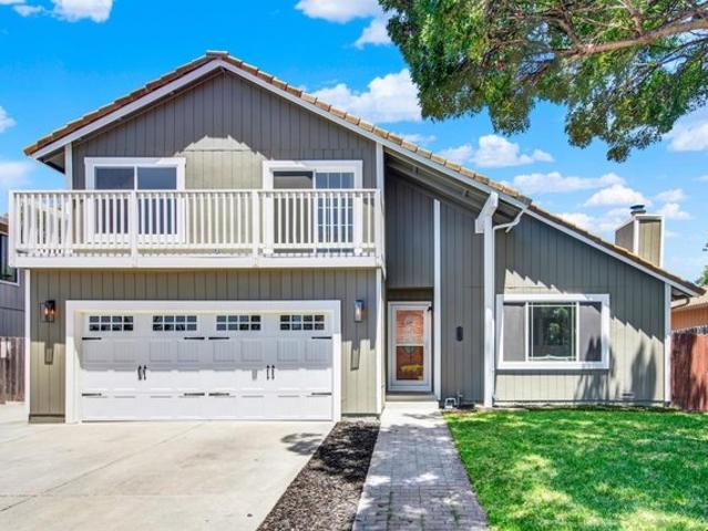 163 Stirling Dr, Vacaville, CA 95687
