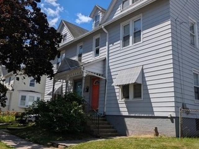 163 Pearl St, Middletown, CT 06457