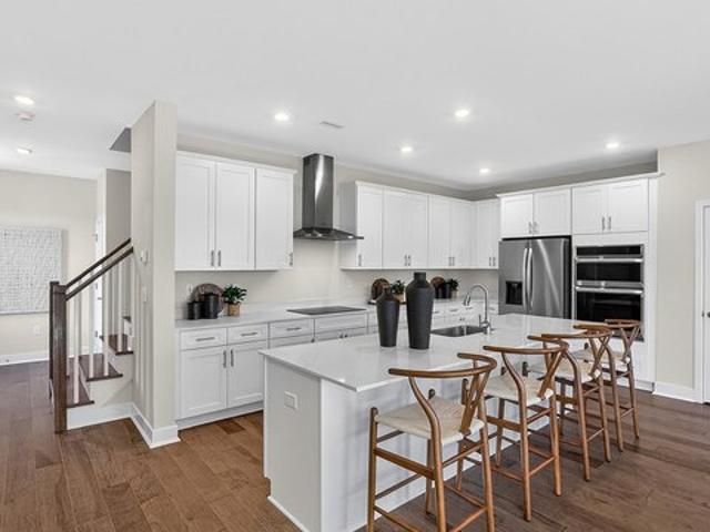 163 Pine Rdg, Tuxedo, NY 10987