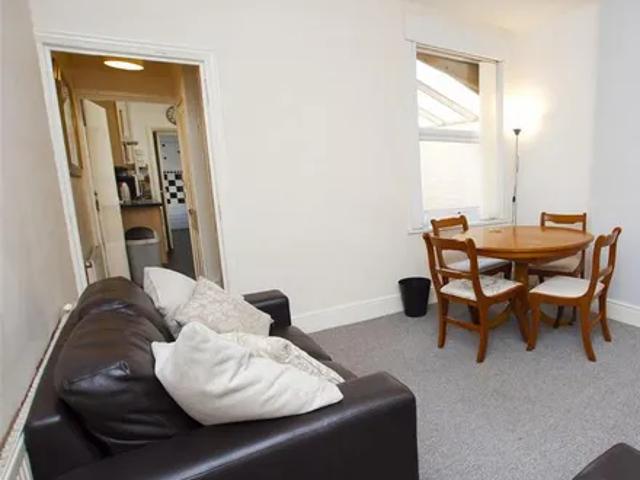 163 Warwards Lane, Stirchley, B29 7QX, United Kingdom | 4 bed house for rent #139071399 | Rentberry