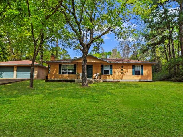 163 Westwood Drive E
