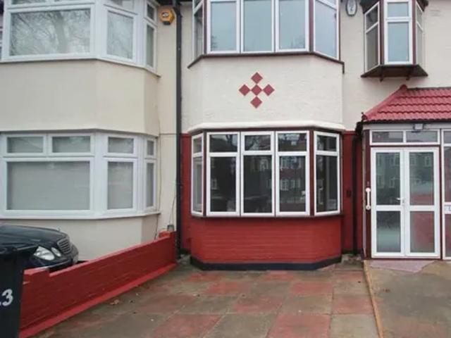 163 Whitton Avenue East, London, UB6 0PZ, United Kingdom | 4 bed townhouse for rent #168180939 | Rentberry