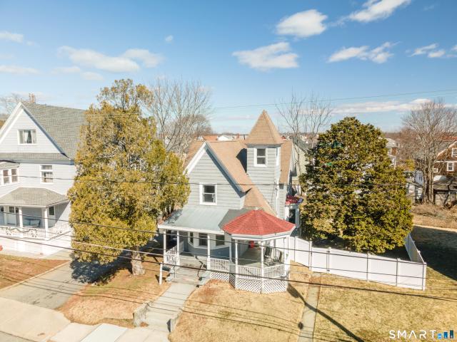 163 Willetts Ave, New London, CT 06320 | MLS #24160