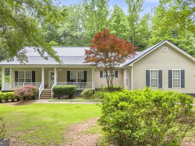 163 Tuxedo Dr, Commerce, GA 30530
