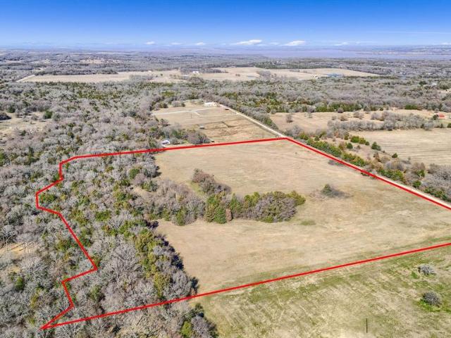 163 Twin Oaks Ln, Whitesboro, TX 76273 | MLS #21239